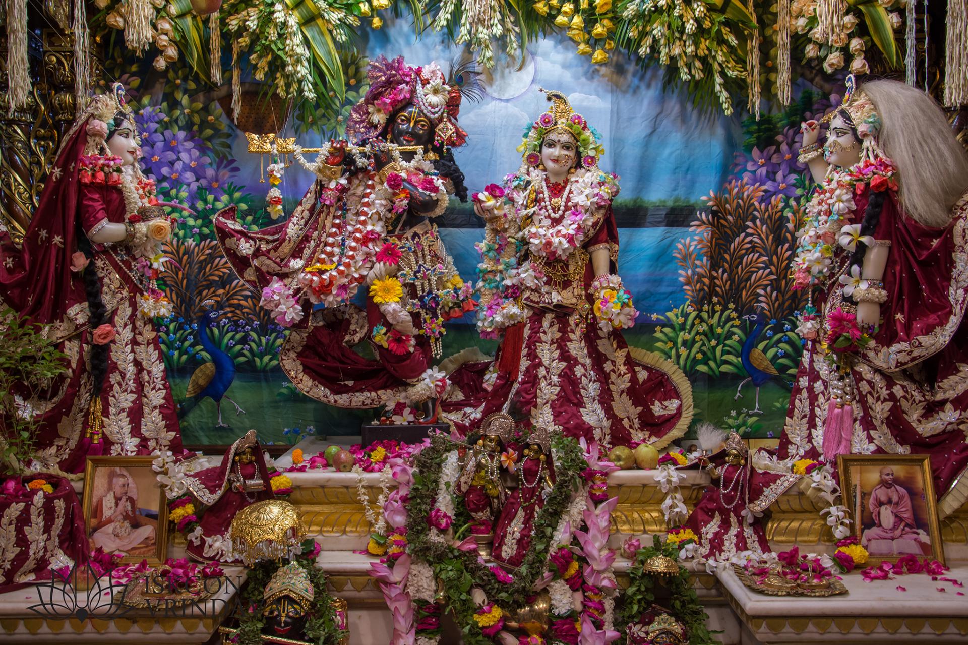 pure devotee Archives - For the Pleasure of Lord Krishna